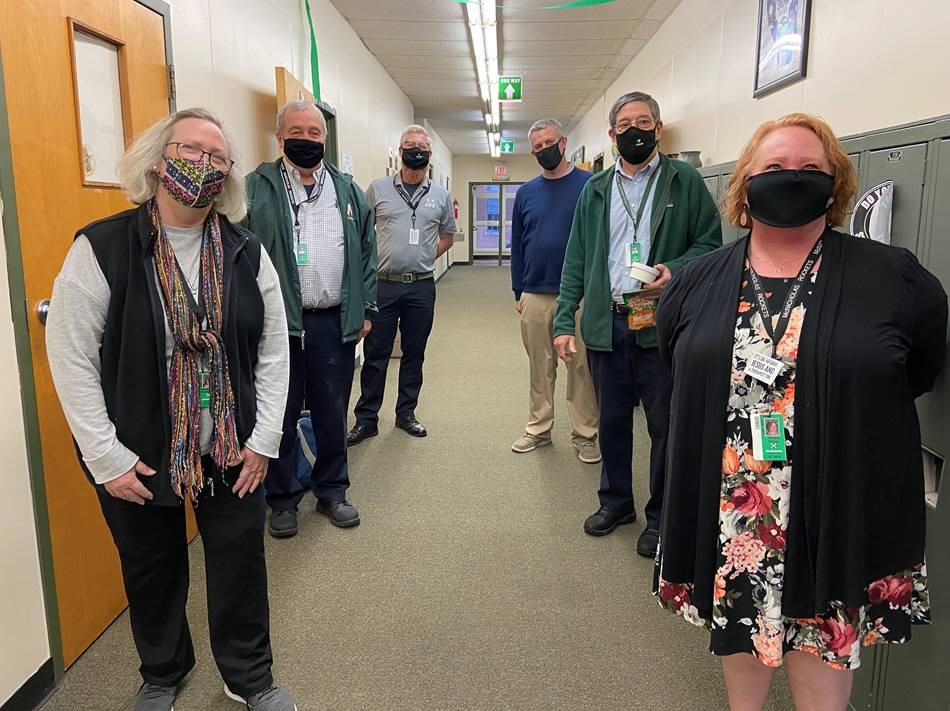 McNick welcomes back teachers previously remote – The McNicholas Milestone