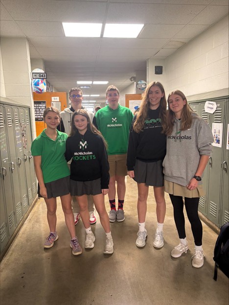 Seeing double: McNick twins share experiences – The McNicholas Milestone